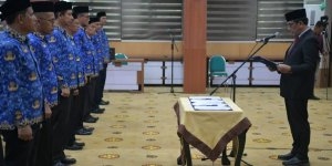 610 Pejabat Administrator dan Pengawas Pemerintah Aceh Dikukuhkan ...